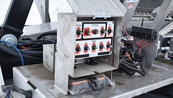 Uni-Body Rear Discharge Stainless Tender | Norwood Sales, Inc. - Horace, ND