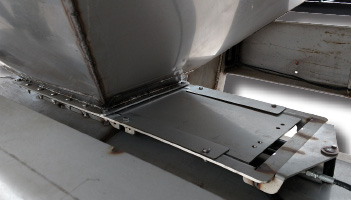 Uni-Body Side Discharge Stainless Tenders | Norwood Sales, Inc ...